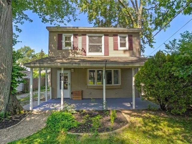 E Rd St, Eastlake, Home For Sale