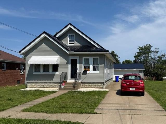 E Rd St, Erie, Home For Sale