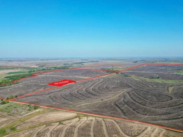 E Rd, Woodston, KS 67675