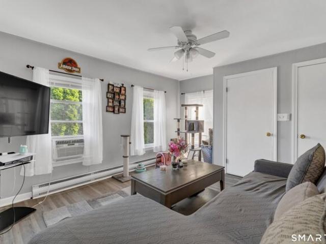 E Ridge Rd, Middletown, Home For Sale