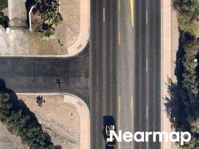 E Road Runner Rd