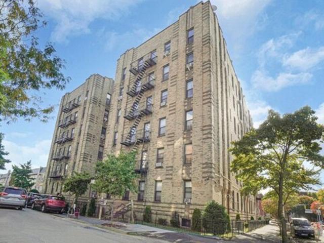 E St St Apt B, Brooklyn, Home For Sale