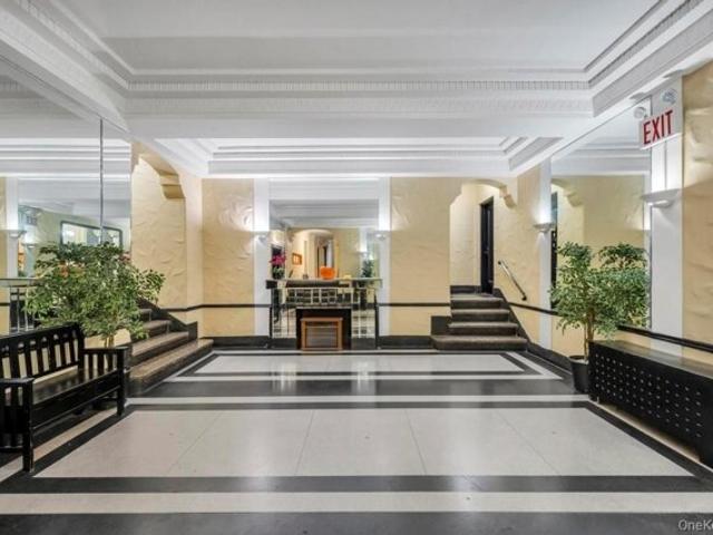 E St St Apt B, Brooklyn, Property For Sale