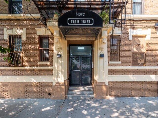 E St St Apt,bronx, Property For Sale