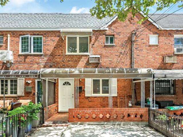 E St St, Brooklyn, Home For Sale