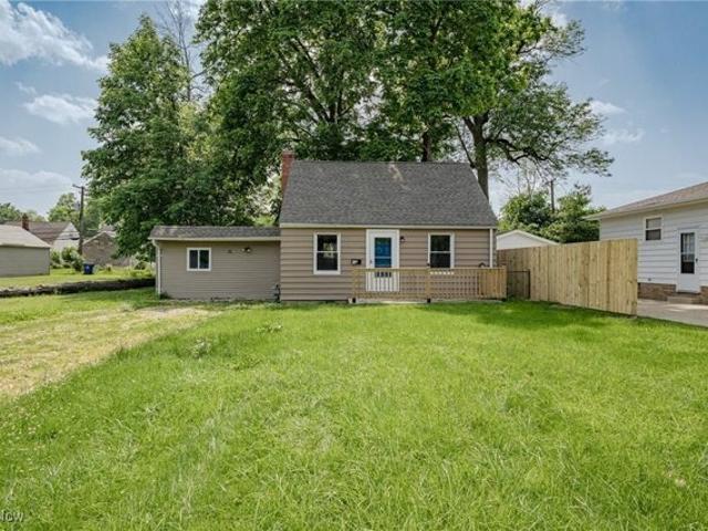 E St St, Eastlake, Home For Sale