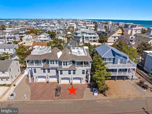 E St St, Long Beach Township, Home For Sale