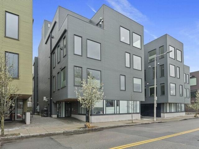 E St St Unit,boston, Condo For Sale