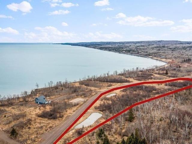 E Stanley Rd, Two Harbors, MN 55616