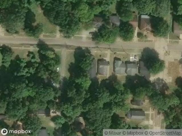 E Starling St