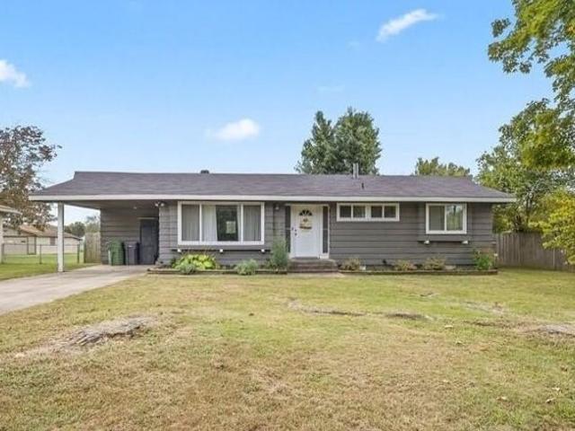 E Sumac St, Rogers, Home For Sale