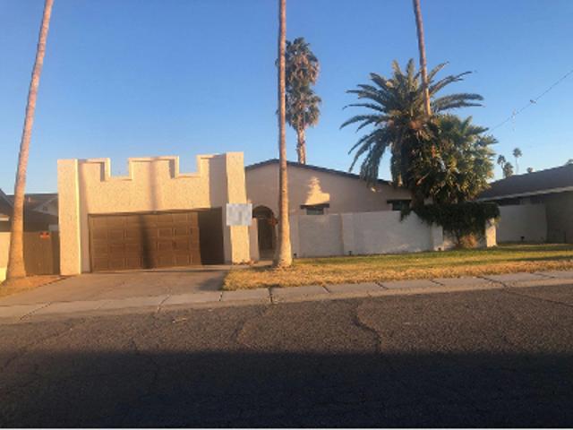 E San Marcos Dr