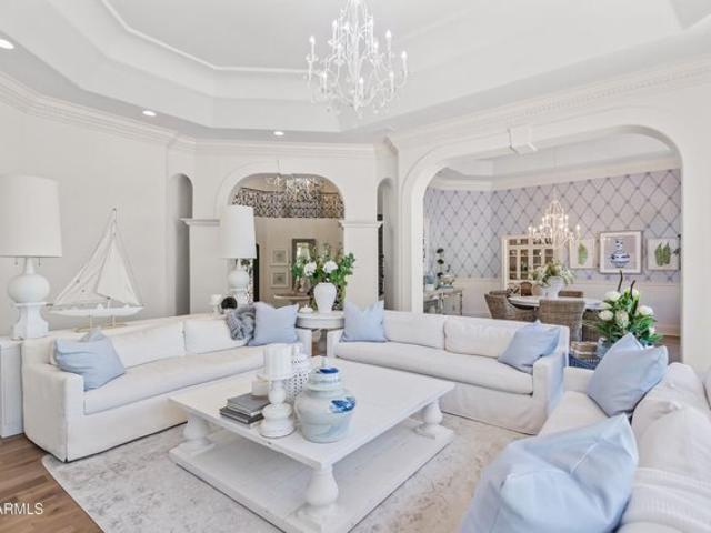 E Sanna St, Paradise Valley, Home For Sale