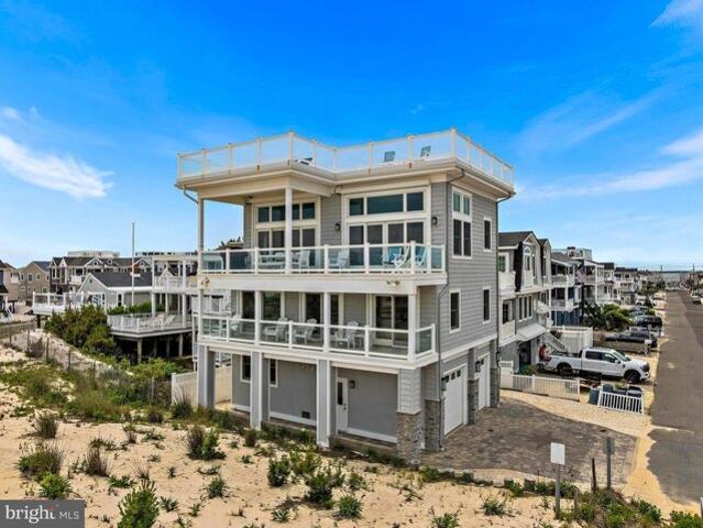 E Sand Dune Ln, Long Beach Township, Home For Sale