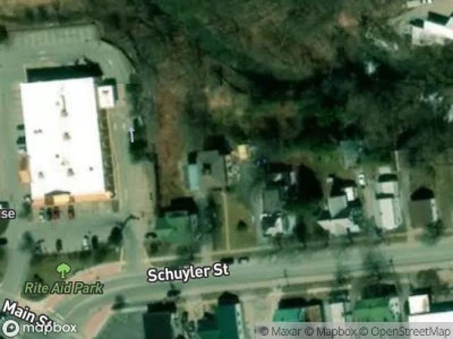 E Schuyler St