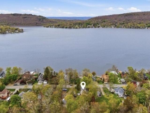 E Shore Culver Rd, Frankford Township, Home For Sale