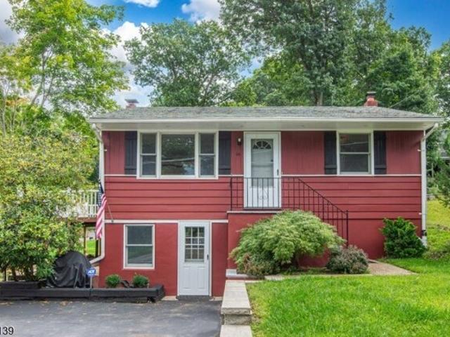 E Shore Rd, Jefferson Township, Home For Sale