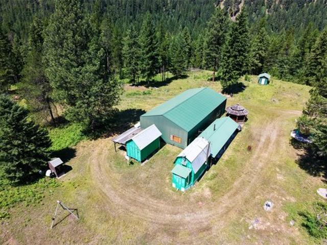 E Side Rd, Troy, MT 59935