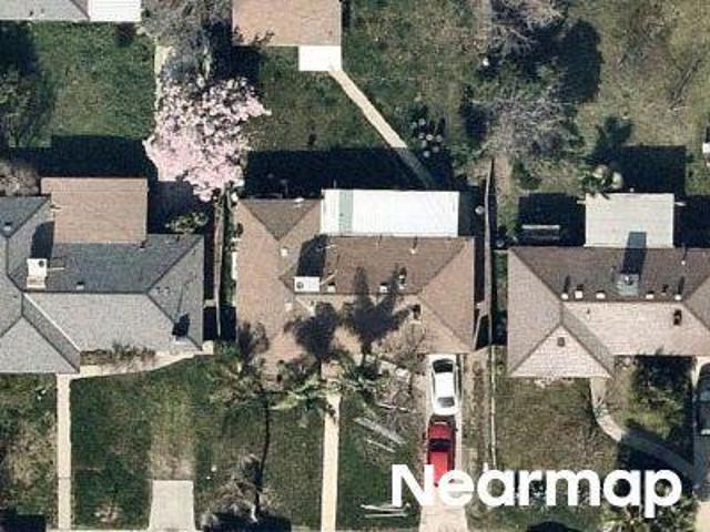 E Simpson Ave