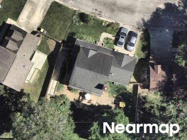 E Skylark Ct