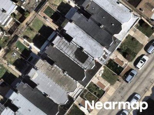 E Slocum St