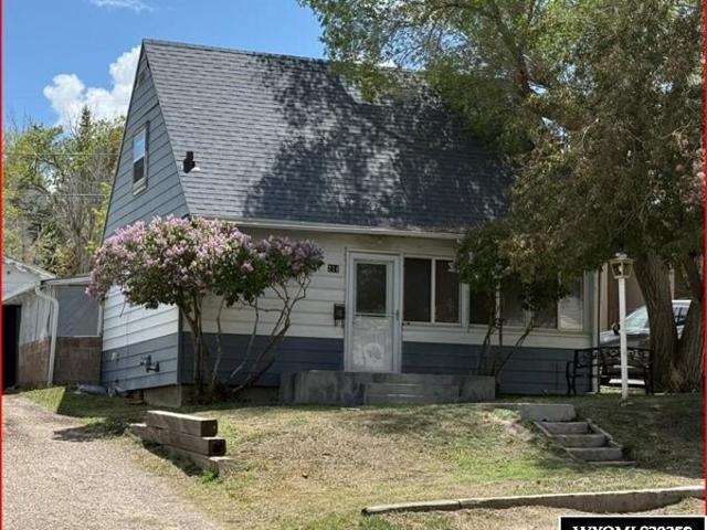 E Spruce St, Rawlins, Home For Sale