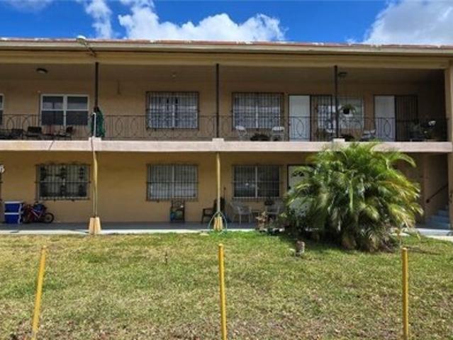 E Th Ave Apt,hialeah, Condo For Sale