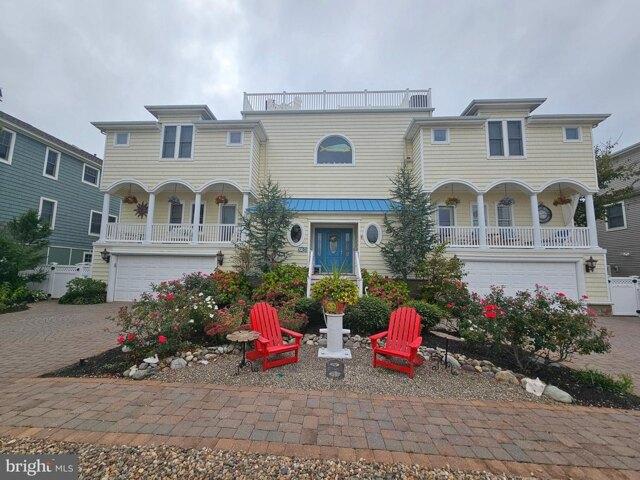 E Th, Long Beach Township, Home For Sale