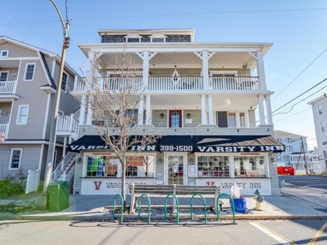 E Th St Apt A, Ocean City, Condo For Sale