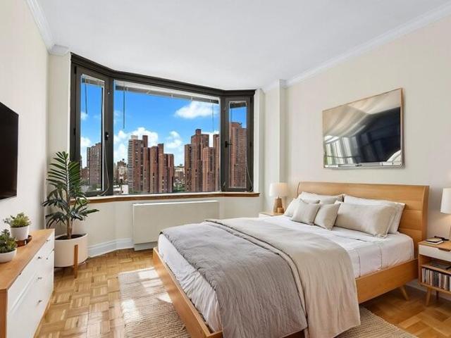 E Th St Apt B, New York, Condo For Sale