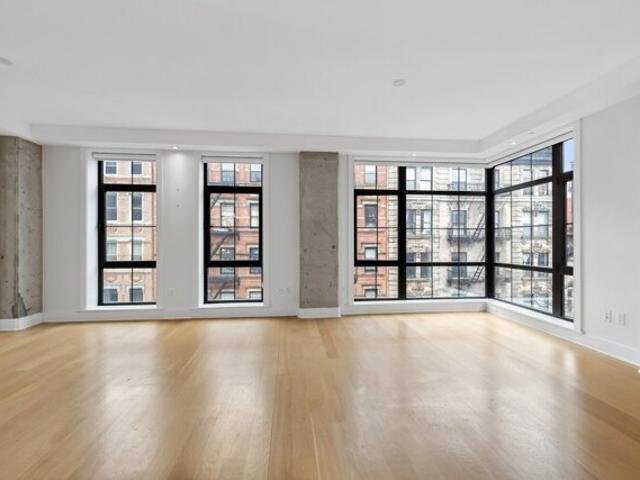 E Th St Apt,manhattan, Condo For Sale
