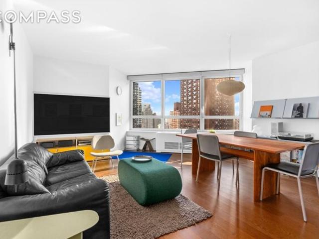 E Th St Apt,manhattan, Condo For Sale