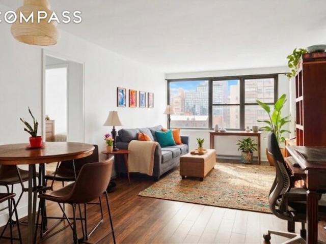 E Th St Apt,manhattan, Property For Sale