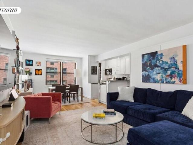 E Th St Apt,new York, Property For Sale