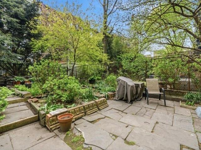 E Th St Apt,new York, Property For Sale