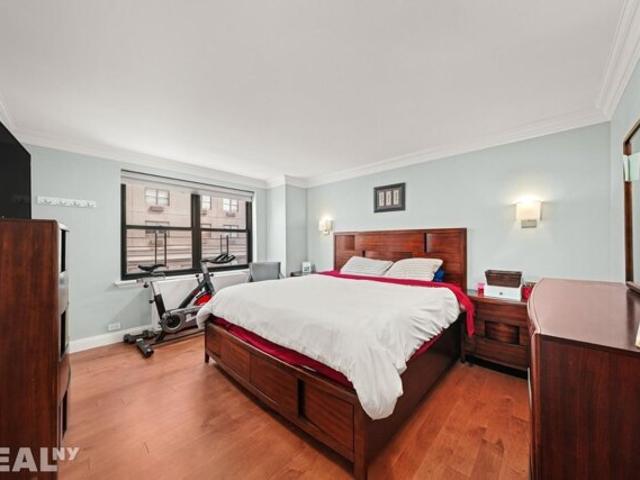 E Th St Apt,new York, Property For Sale