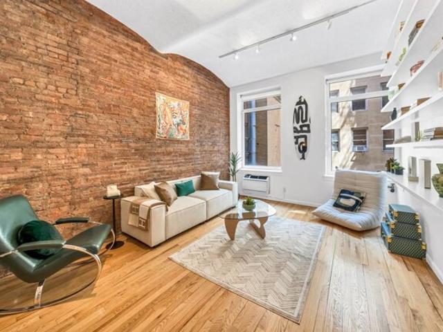 E Th St Apt,new York, Property For Sale
