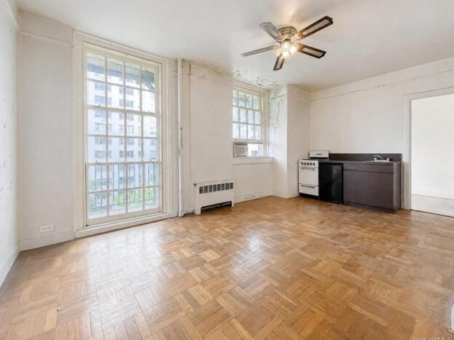 E Th St Apt O, New York, Property For Sale