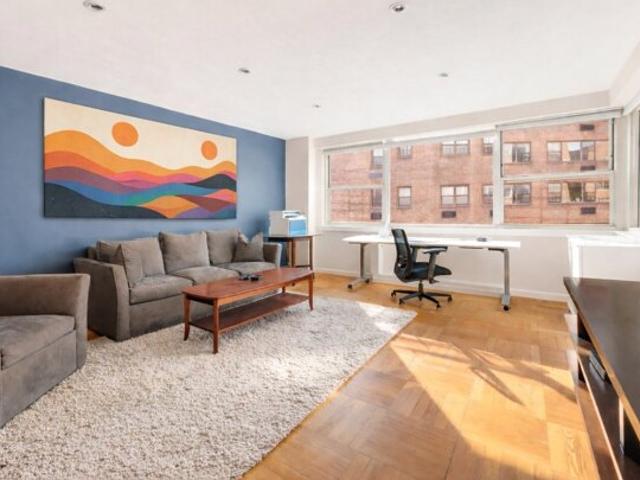 E Th St Apt R, Manhattan, Property For Sale