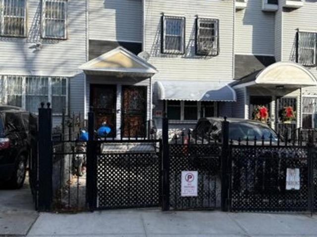 E Th St, Bronx, Home For Sale