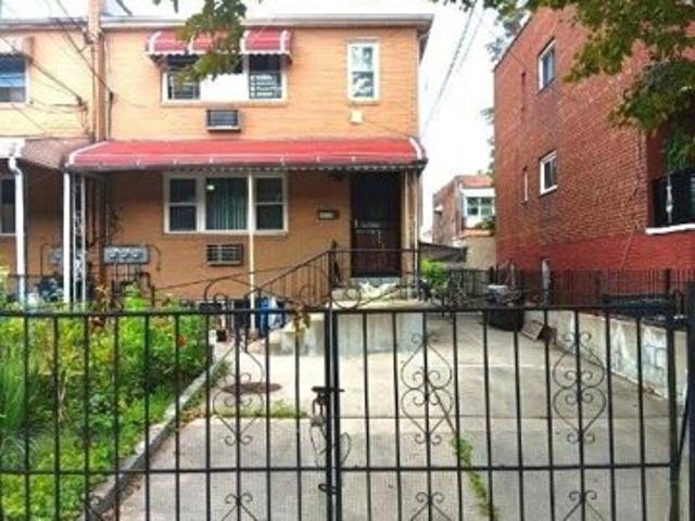 E Th St, Bronx, Home For Sale