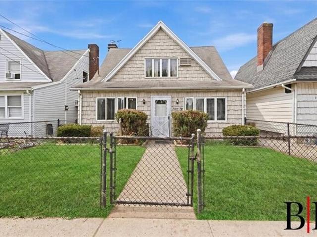 E Th St, Brooklyn, Home For Sale
