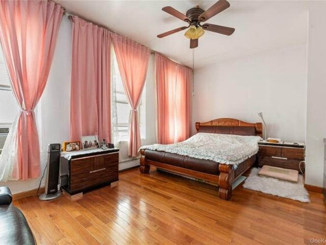 E Th St, Brooklyn, Home For Sale