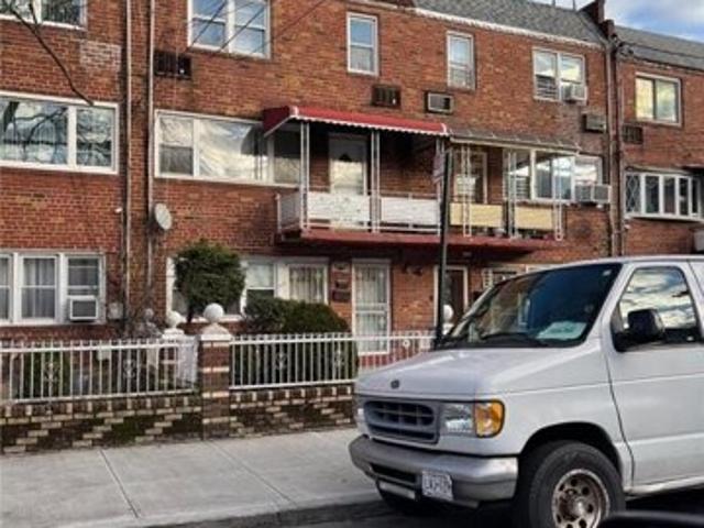 E Th St, Brooklyn, Home For Sale