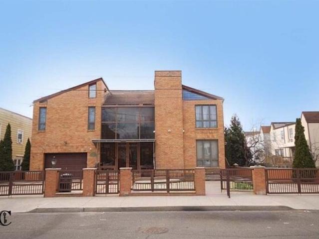 E Th St, Brooklyn, Home For Sale