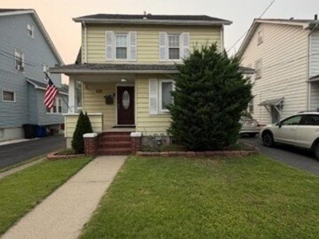 E Th St, Clifton, Home For Sale