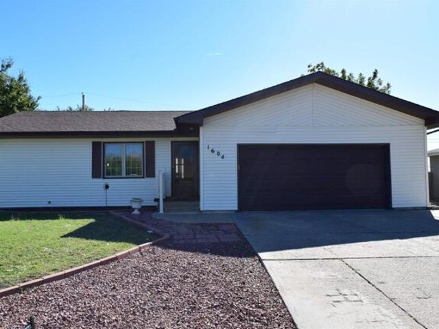 E Th St, Hays, Home For Sale