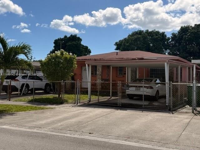 E Th St, Hialeah, Home For Sale