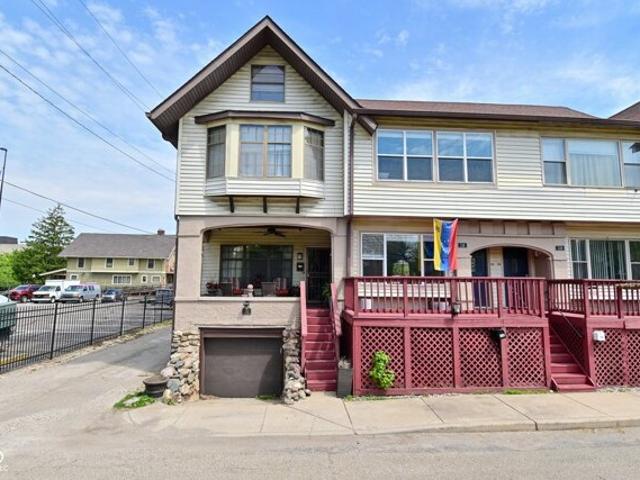 E Th St, Indianapolis, Condo For Sale