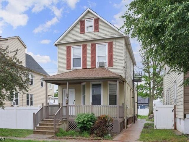 E Th St, Linden, Home For Sale